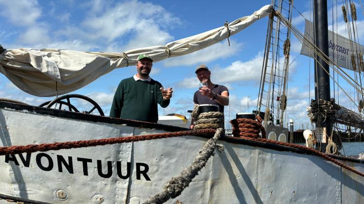 Klimaneutral: Avontuur bringt Whisky von Föhr nach Hamburg
