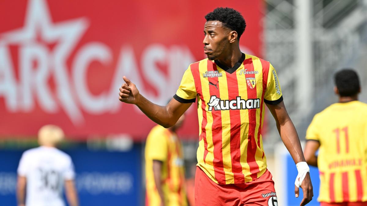 FC St. Pauli verpflichtet Fin Stevens und Morgan Guilavogui