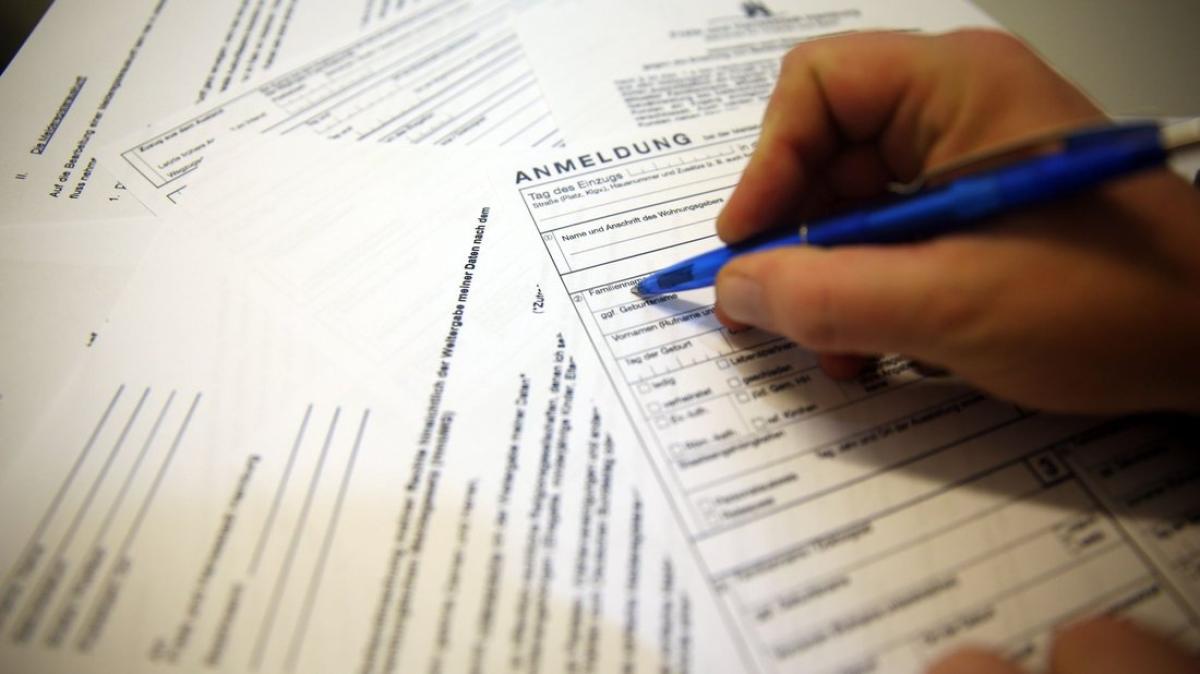 Wohnsitz-Anmeldung: Wedel erweitert Online-Service des Rathauses