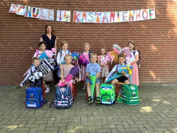 Die Fotos der Erstklässler 2024 aus dem südlichen Emsland