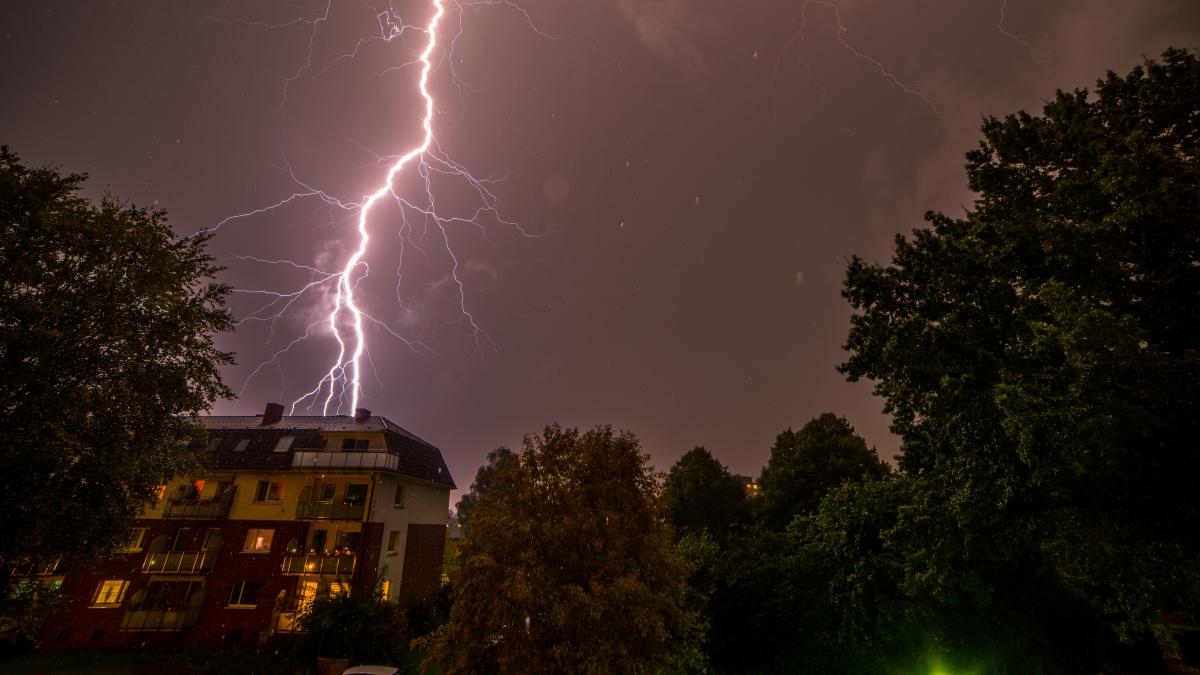 Gewitter in Quickborn: Wenn der Blitz im Haus einschlägt