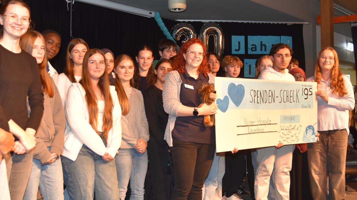 30 Jahre IGS Delmenhorst: Schule feiert sich und beschenkt andere