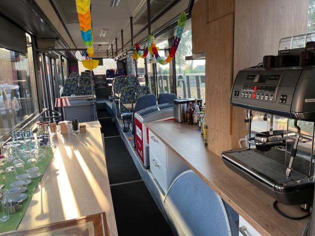 Merzen: Ein Linienbus wird zum karibischen Restaurant