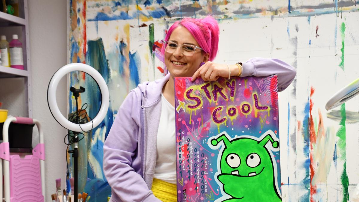 Flensburger Künstlerin Kim Bretschneider zeigt ihr Comic-Atelier