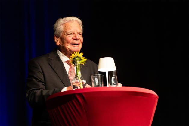 Gauck in Melle: Ex-Bundespräsident über AfD und Krieg in Ukraine