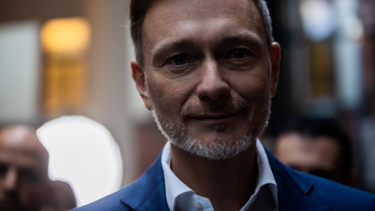 FDP-Minister entlassen, Lindner erklärt sich: Fotos zum Ampel-Aus