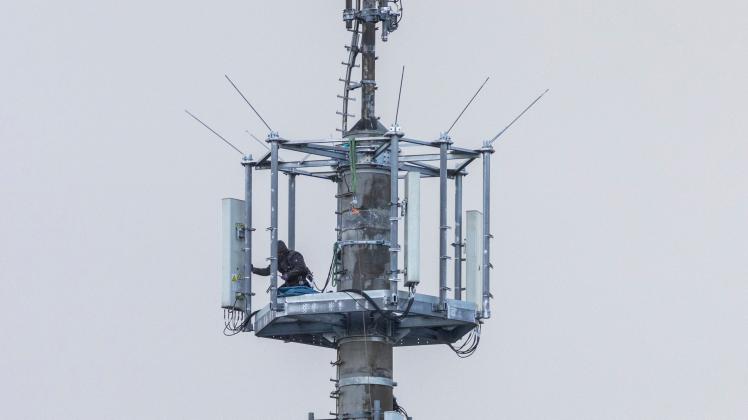 Handyempfang-Störung in Meppen-Nödike: Ursachen und Lösungstermin