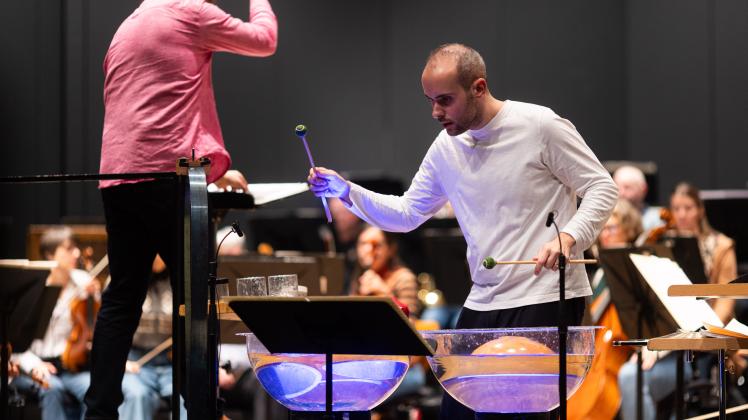 Nächstes Sinfoniekonzert in Osnabrück: eine nasse Angelegenheit