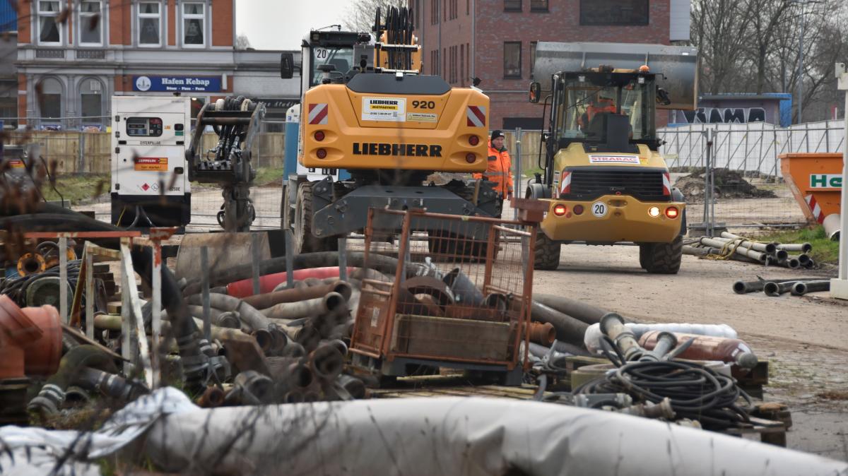 Schauenburgerstraße Elmshorn: Schwieriger Kanalbau fertig
