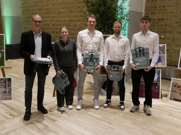 Neumünster ehrt seine Sportler für Medaillen und Erfolge 2024