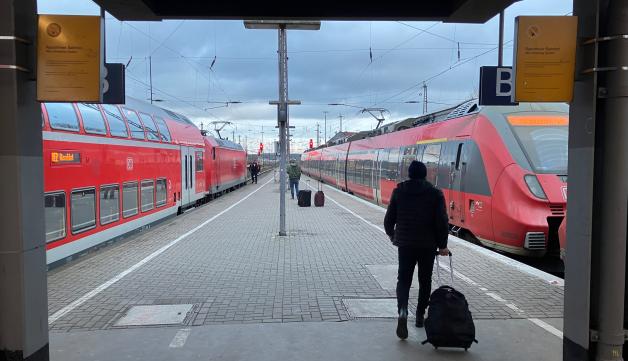 Bahn RE9 Osnabrück-Bremen: Chaos nach Abzug der Doppelstockzüge | NOZ