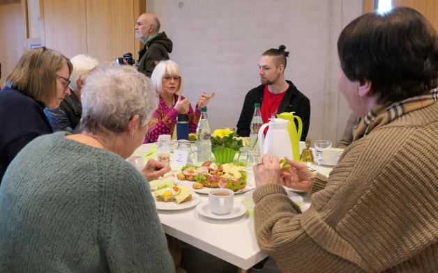 Speeddating der Landfrauen in Bissendorf zur Bundestagswahl 2025