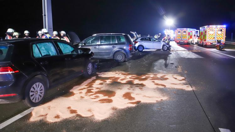 A7-Unfall bei Hamburg: Polizei sucht Lkw nach Fahrerflucht