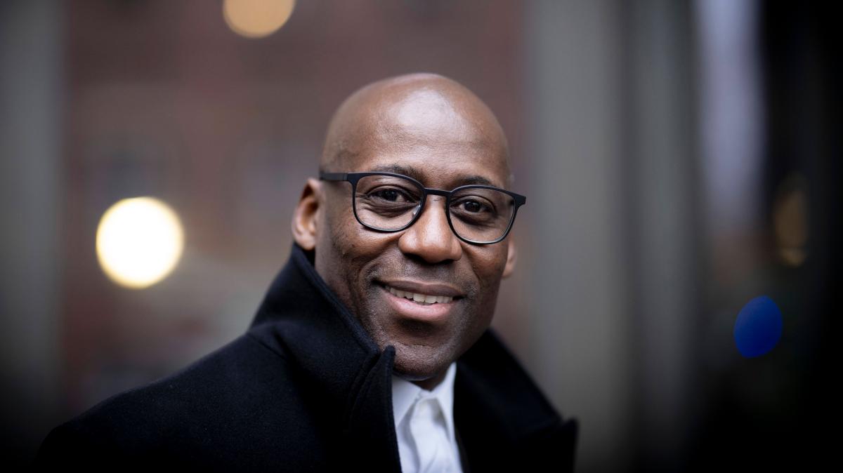 Joe Chialo: Der Mann, den Scholz als „Hofnarr“ bezeichnete