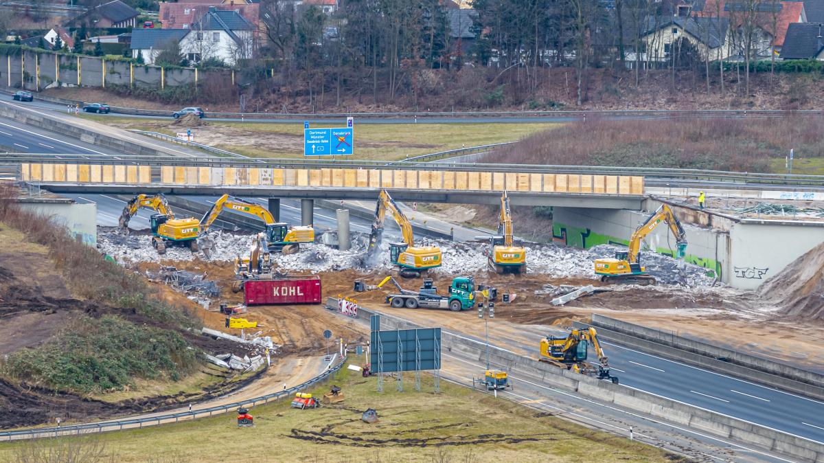Wallenhorst: Abriss der B68-Brücke auf A1 in vollem Gange