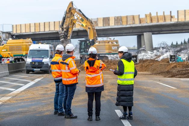 Wallenhorst: Abriss der B68-Brücke auf A1 in vollem Gange