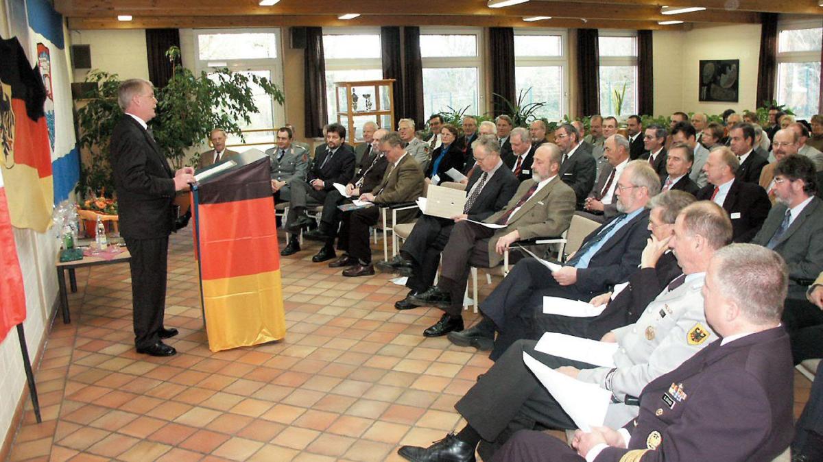 Bis 2003 musste man zur Musterung ins Kreiswehrersatzamt Itzehoe