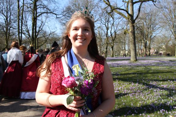 Bilder vom Krokusblütenfest 2025 bei bestem Wetter in Husum