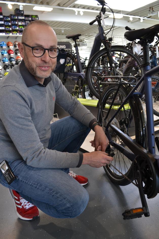 Experte aus Meppen erklärt: Pflege beugt Schäden am E-Bike vor