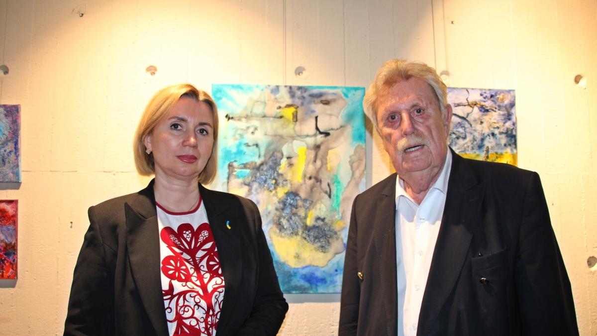 Kunstausstellung in Hamburg: Malen für die Ukraine