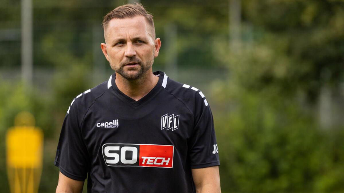 VfL Osnabrück Neuzugang John Verhoek: Erstes Training mit den neuen ...