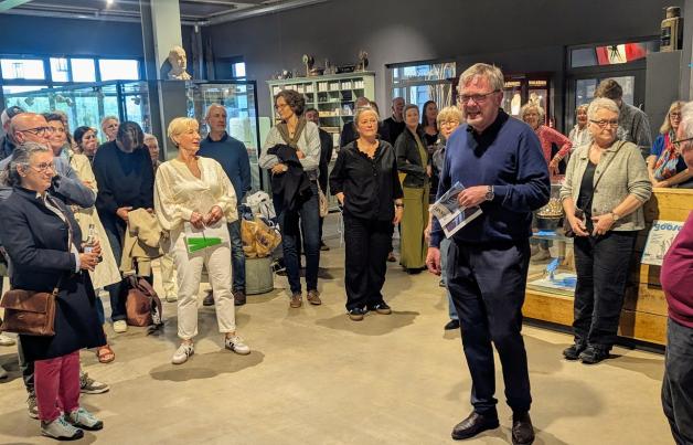 Ausstellung Kunst Schaffen im Robbe & Berking Museum gestartet