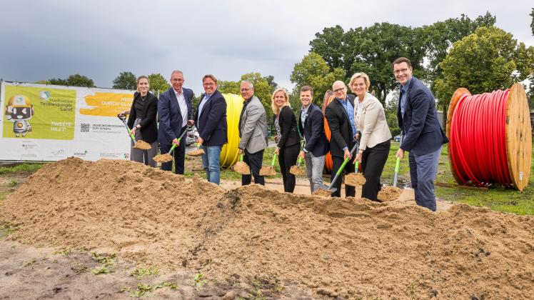 Glasfaserausbau im Tecklenburger Land gestartet