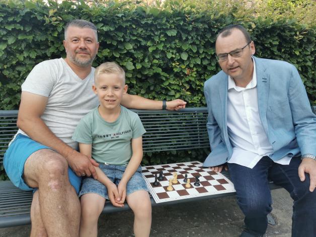 Schach-Ausnahmetalent: Speller Alexander Subenko (7) fährt zur EM