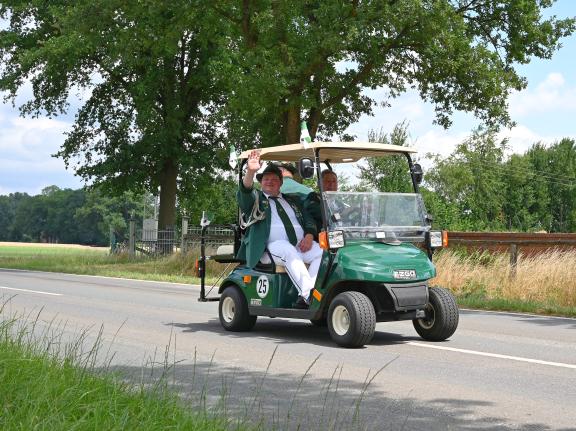 In Bildern: Umzug beim Kreisschützenfest in Sudendorf-Schierloh