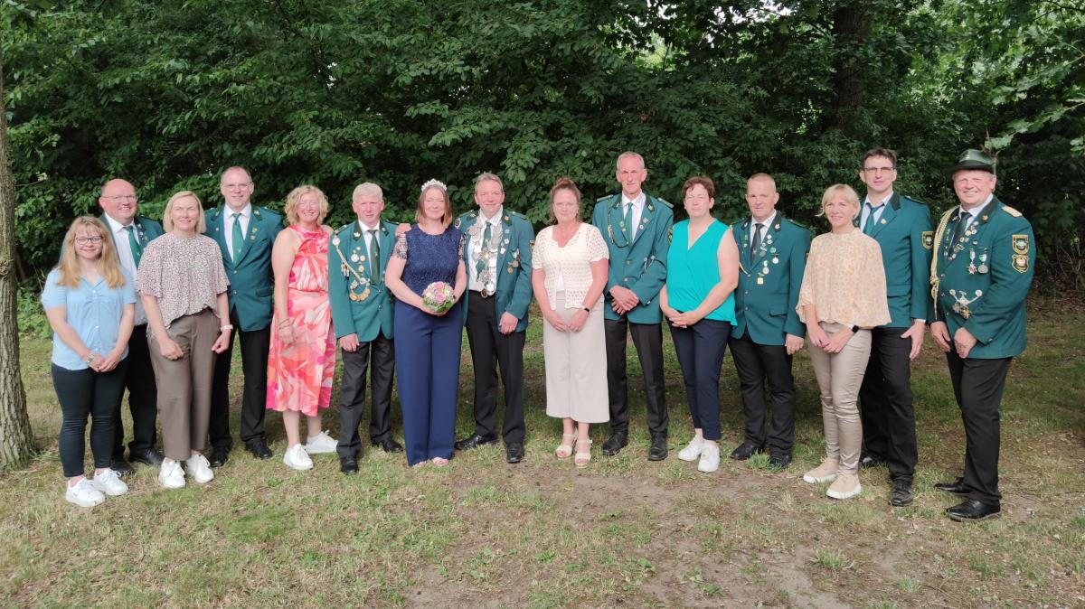 Das sind die neuen Regenten beim Schützenverein Hinnenkamp-Ahe