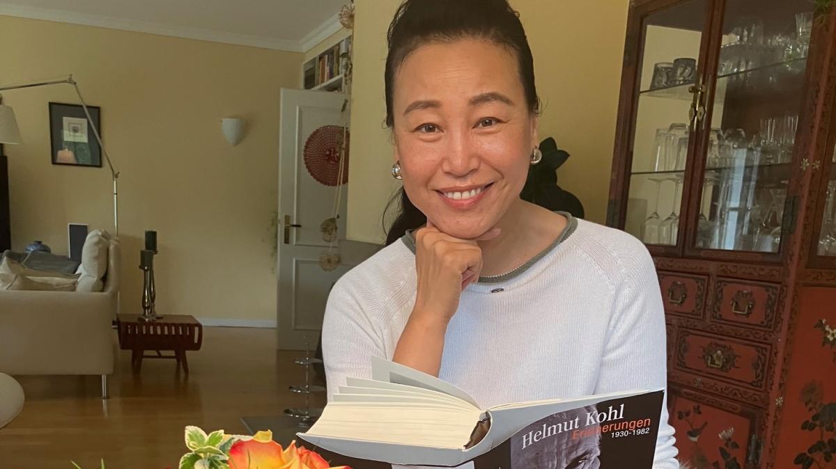 Grace Jiang aus Stuhr hat sich mit der Einbürgerung Zeit gelassen