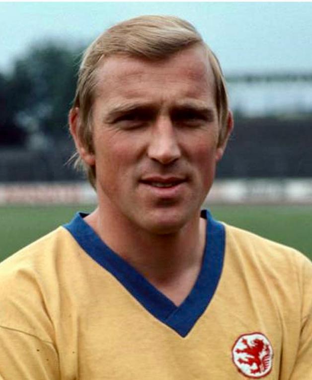 Trauer in Neumünster: Fußballlegende Peter Kaack (84) gestorben