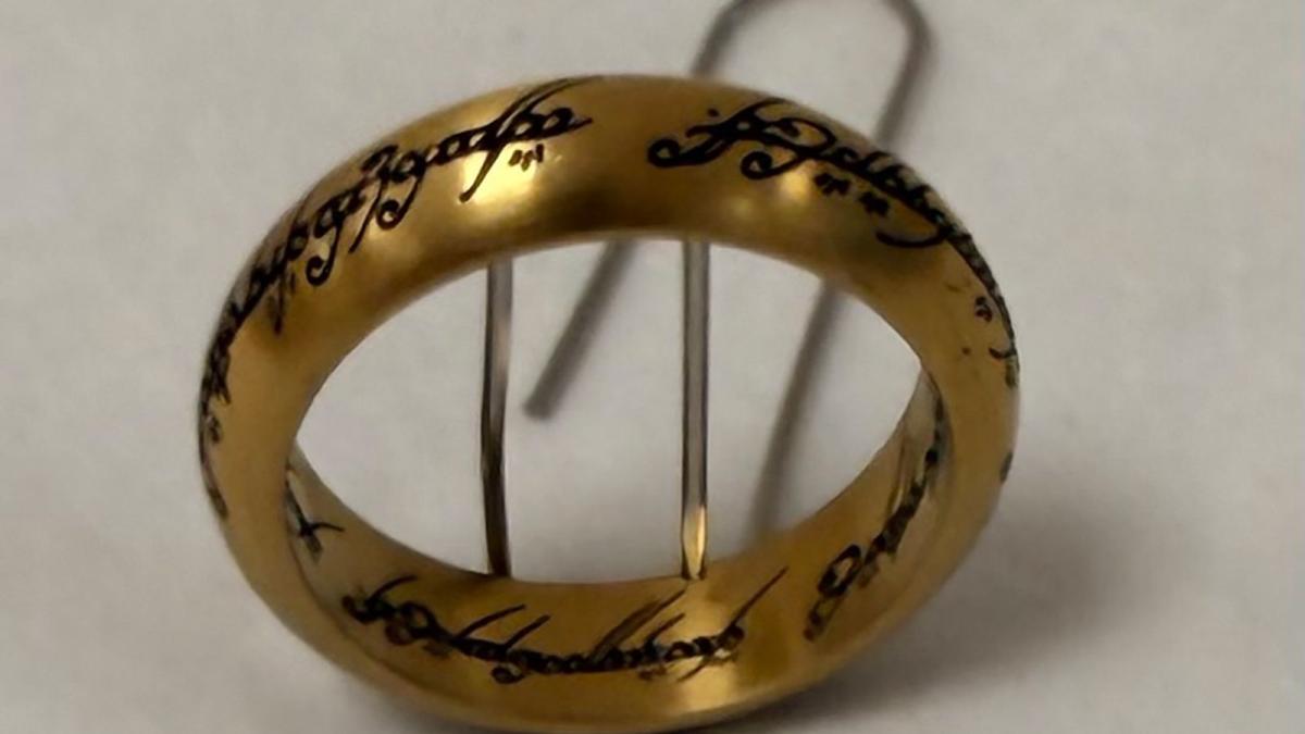 „Herr der Ringe“-Ring sorgt für Rätsel im Hamburger Fundbüro