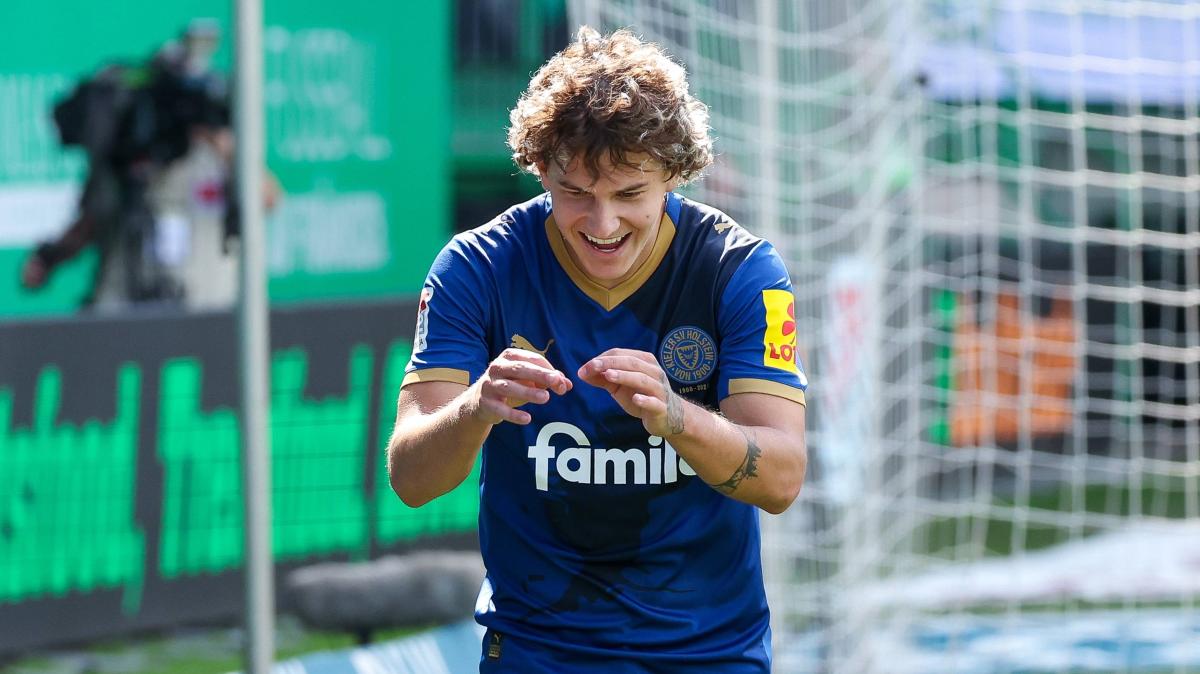 Warum John Tolkin bei Holstein Kiel mit dem Griddy-Dance feiert