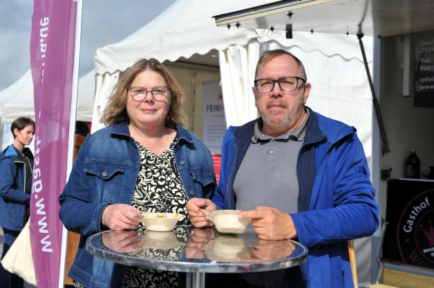Mohltied Green Market Eckernförde: Brot aus dem Anhänger-Backofen