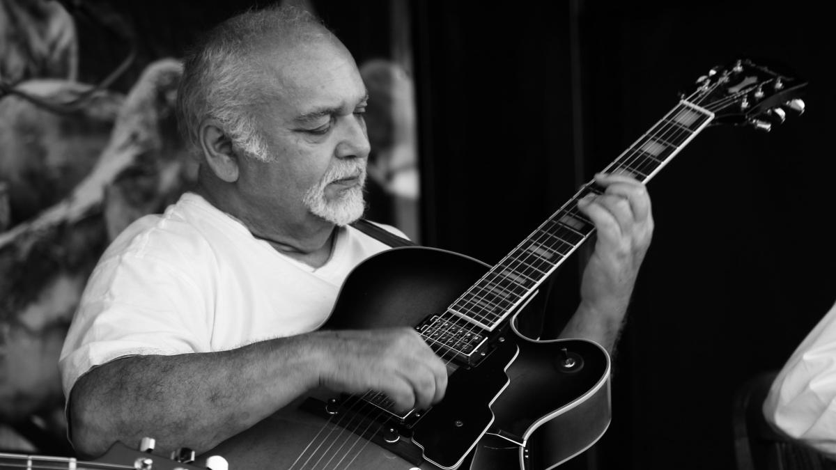 Osnabrücker Gypsy Swing-Gitarrist Danny Weiß gestorben