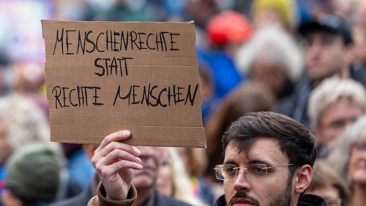 Mitte-Studie der Ebert-Stiftung: Wer ist eigentlich nicht rechts?