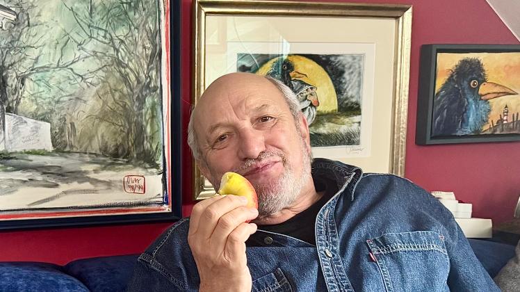 „Äpfel an Bord“: Wie Ole West Tipps zum Kochen und Kunst vereint