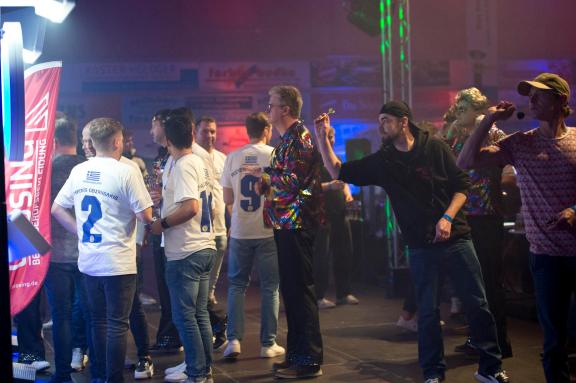 Party-Darts-Event in Osnabrück-Hellern in Bildern