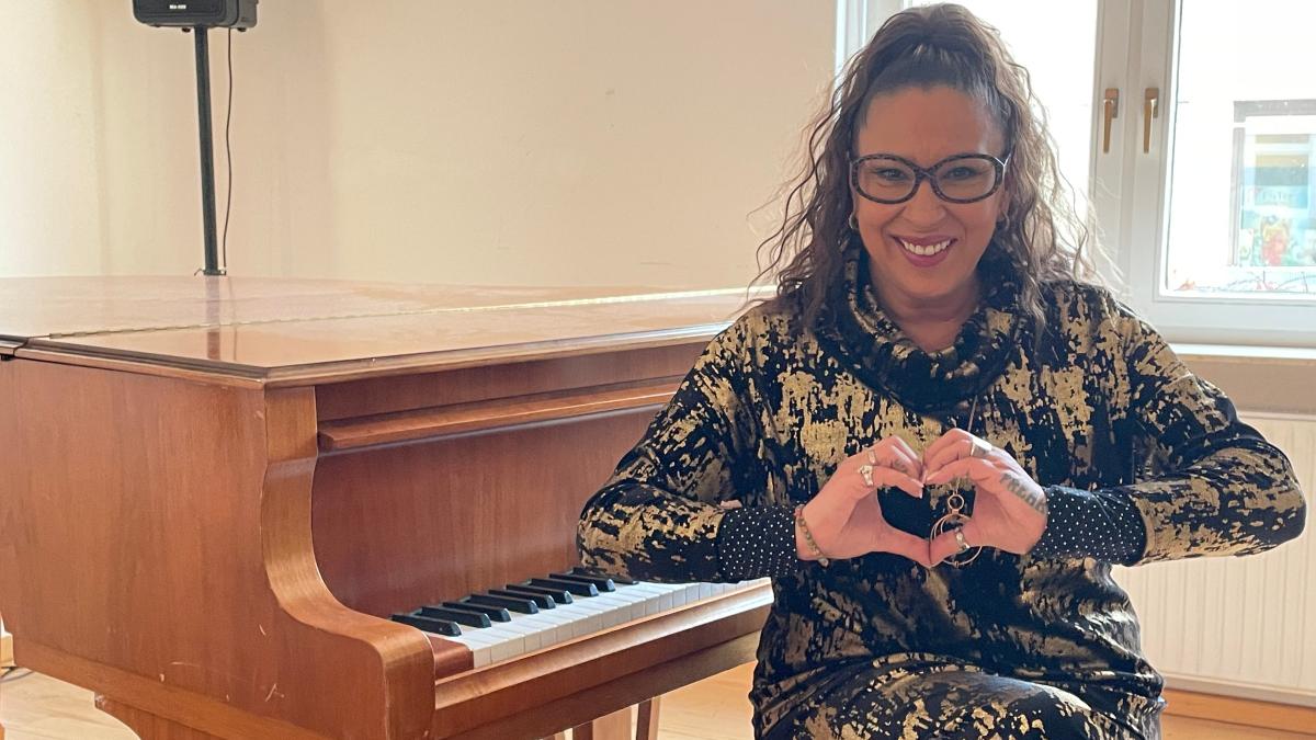 Esther Filly gibt ein Konzert in Ganderkesee