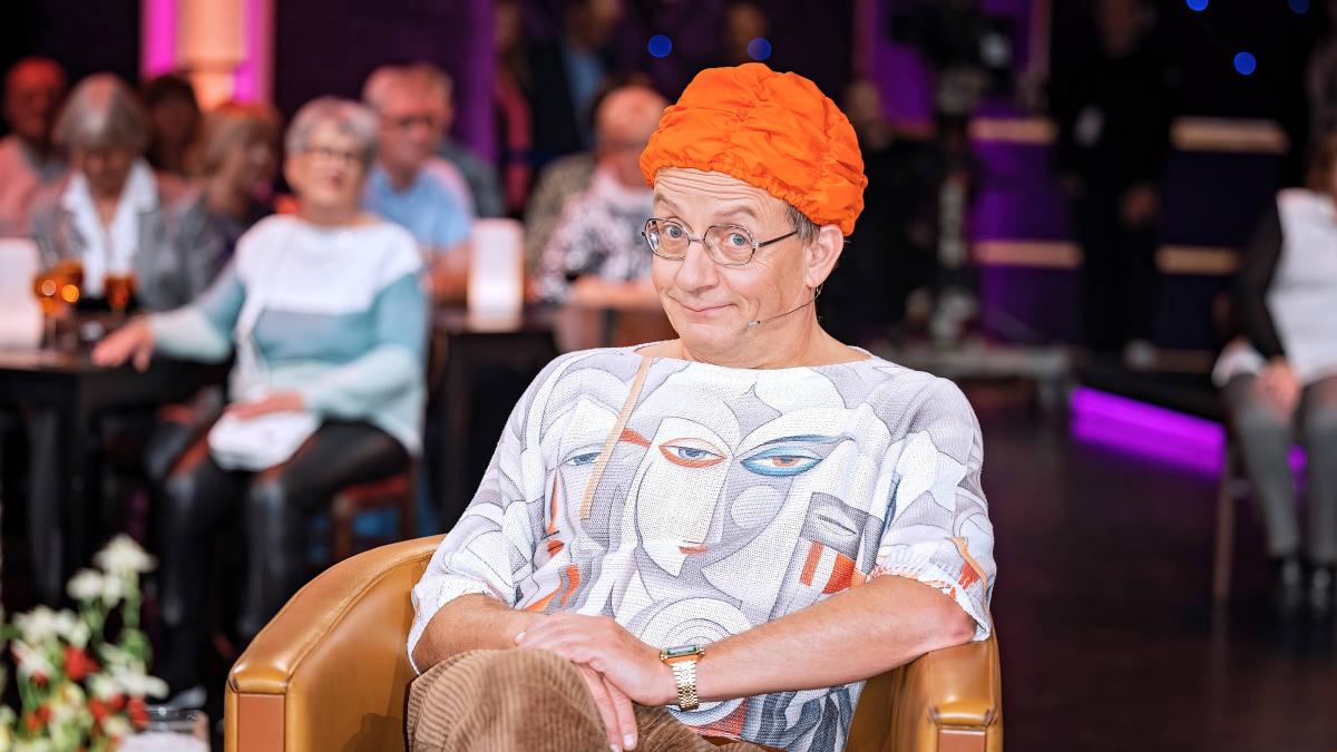 Wigald Boning geht baden - in der Osnabrücker Hase