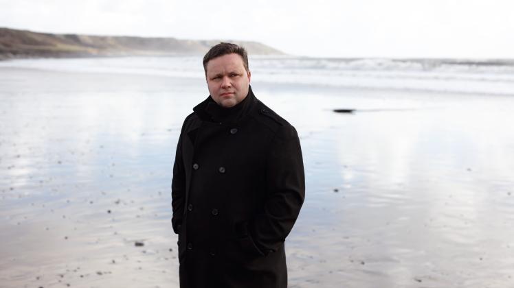 Paul Potts live auf Föhr: Konzert mit Klavier am 30. Dezember