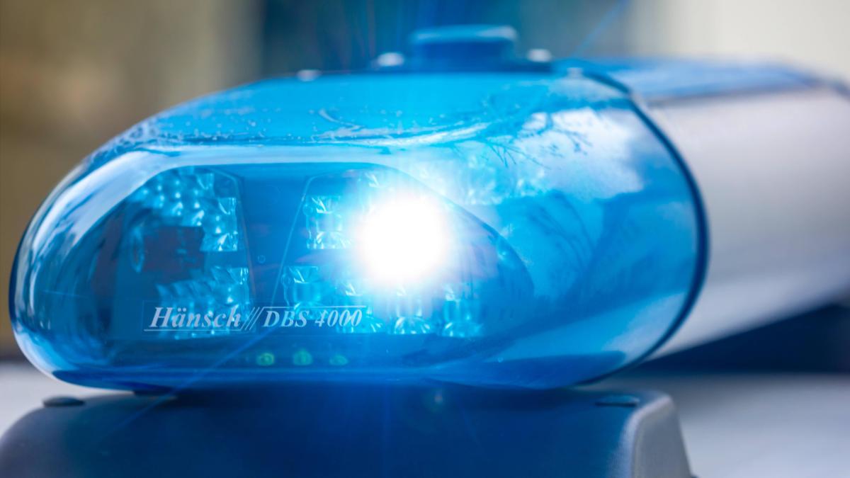 Polizei Bremen fahndet mit Fotos nach Kontobetrügerin