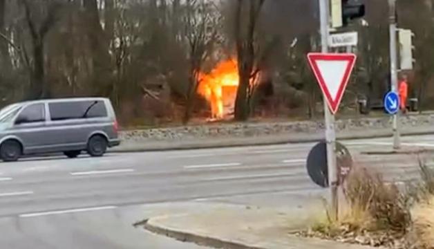 Obdachlosen-Hütte in Flensburg angezündet – Polizei ermittelt