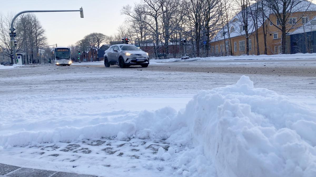 Wetter Rendsburg: Warnung vor Eisregen und Schnee am Montagmorgen