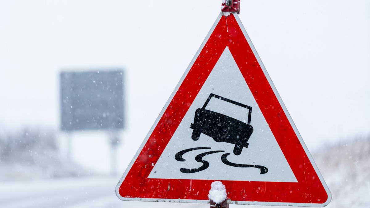 Glatteis und heftiger Schneefall: Warnung vor Unwettergefahr