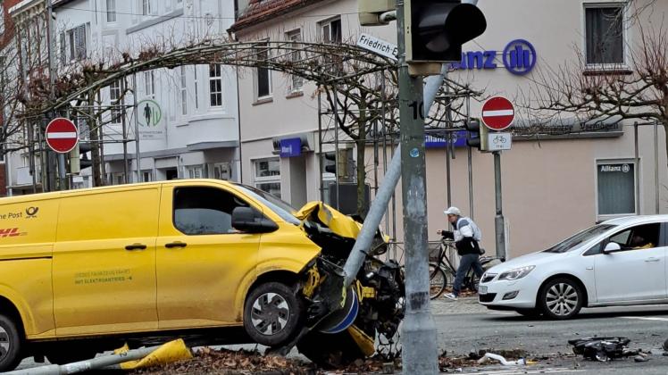 Postthomas Muller Delmenhorst Unfall