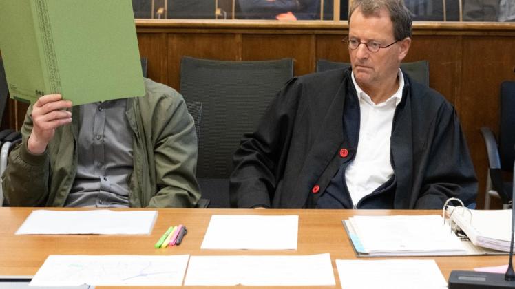 Ein Fleischerbeil, ein Messer und viele Fragen
