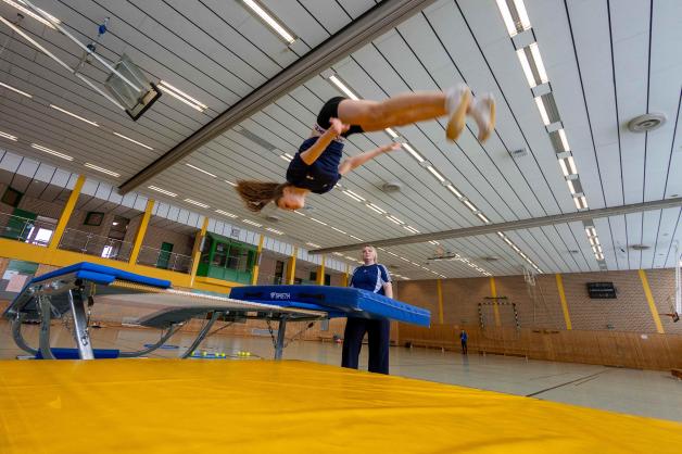 Doppel-Mini-Trampolin: Emily Kroll fährt zur EM nach Portugal