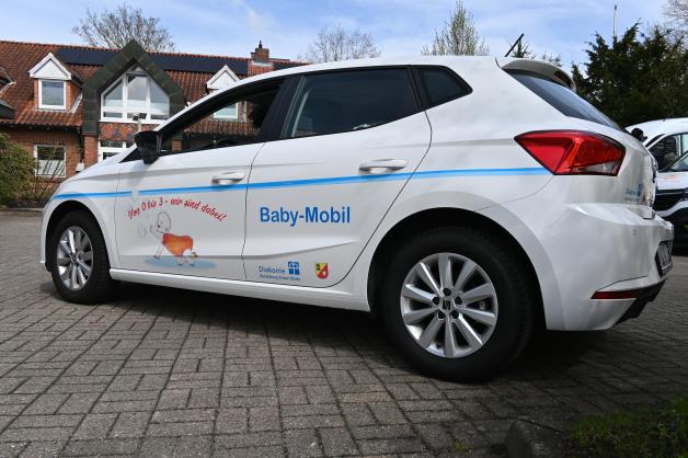Baby-Mobil der Diakonie Rendsburg-Eckernförde: Hilfe für Familien